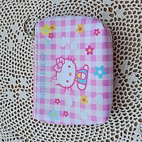 Hello Kitty | Bags | Hello Kitty Coin Purse Pink And White With Flowers ...
